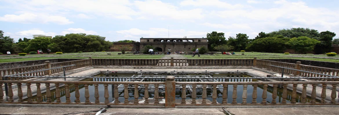 Shaniwar Wada , Pune | Halal Trip