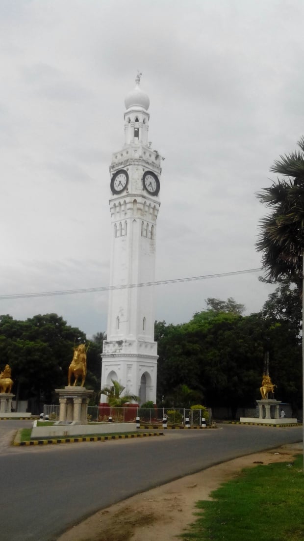 Clock Tower Jaffna , Jaffna | Halal Trip